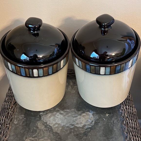 Sonoma | Kitchen | Pair Of Sonoma Vallejo Blue Canisters With Lids ...